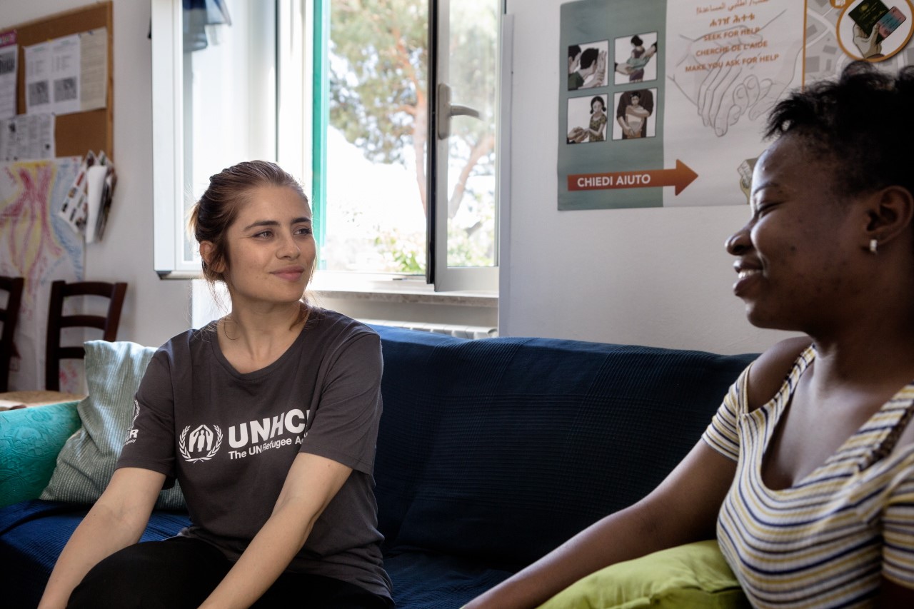 4 - UNHCR - #WithRefugees